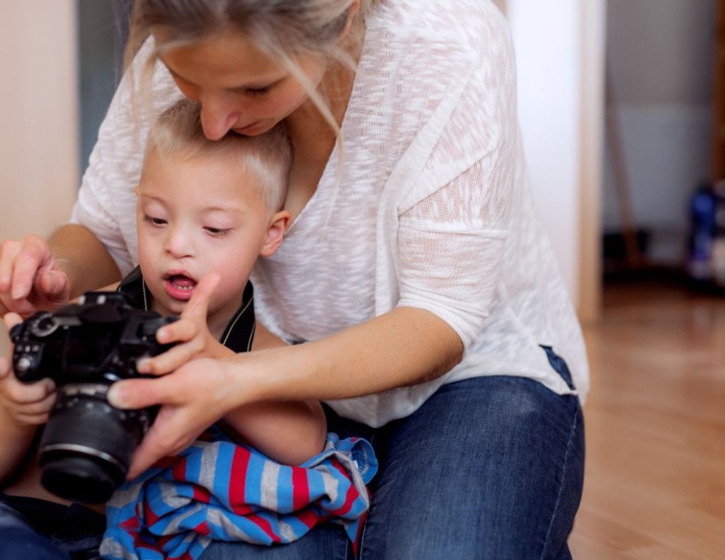 Best Camera For Moms – Capture Those Precious Moments | Momma Survival ...